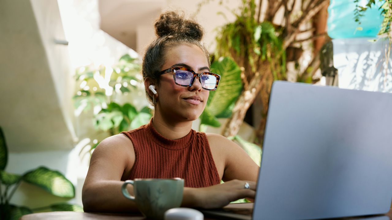 Workplace Distractions Are Costing You Half The Day — Here’s How To Win ...